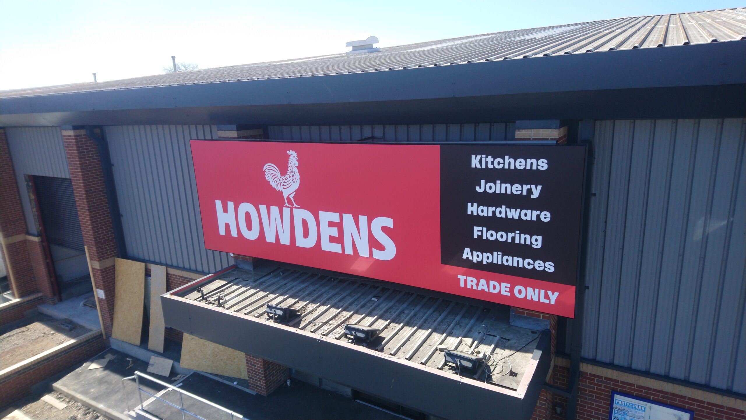 Howdens Joinery - New & Refurbished tray signage - PPL Group